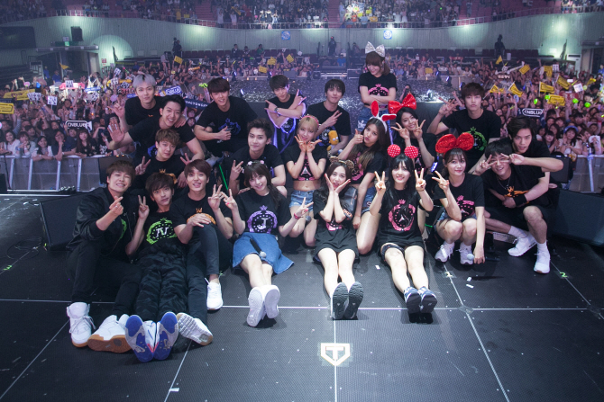 [문화대상추천작_콘서트] 'FNC킹덤 인 서울 패밀리 콘서트'