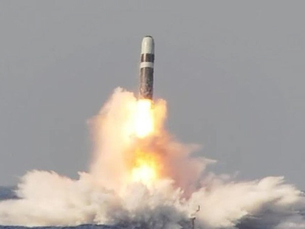 중국, 사정 1만2000km 3세대 SLBM 쥐랑-3 시험발사 성공